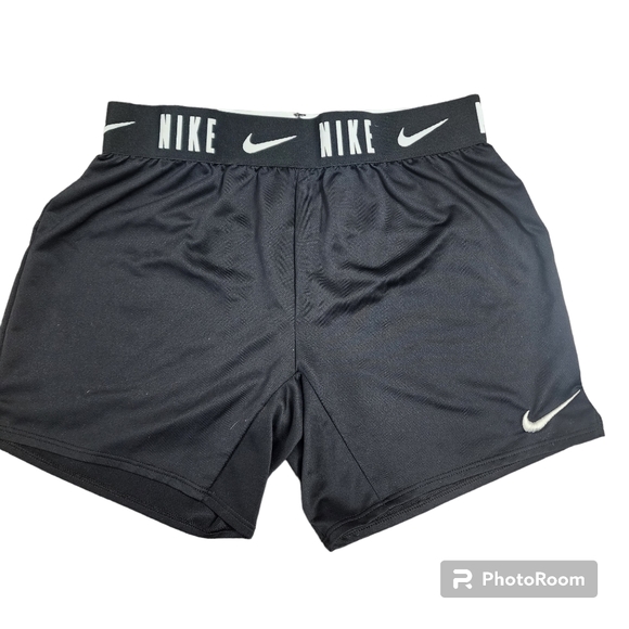 Nike | Bottoms | Girls Nike Dri Fit Shorts Black | Poshmark